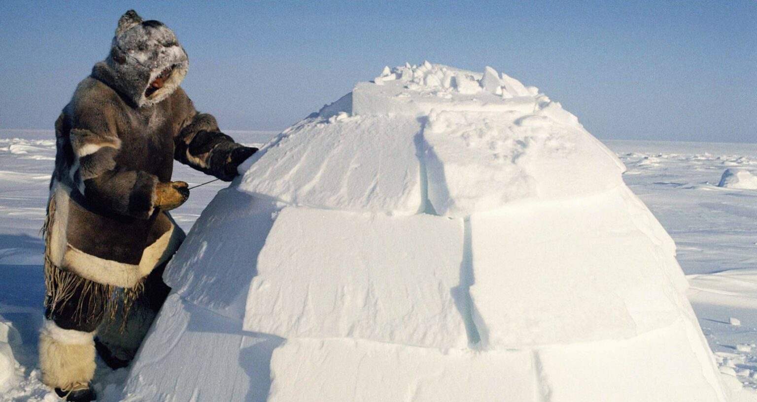 Inuici – najciekawsze fakty o Eskimosach i ich życiu ️🧊 - PasjaTurystyka.pl